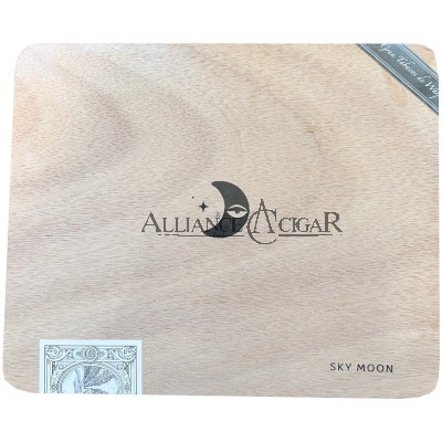 Warped sky moon Wholesale Cigars